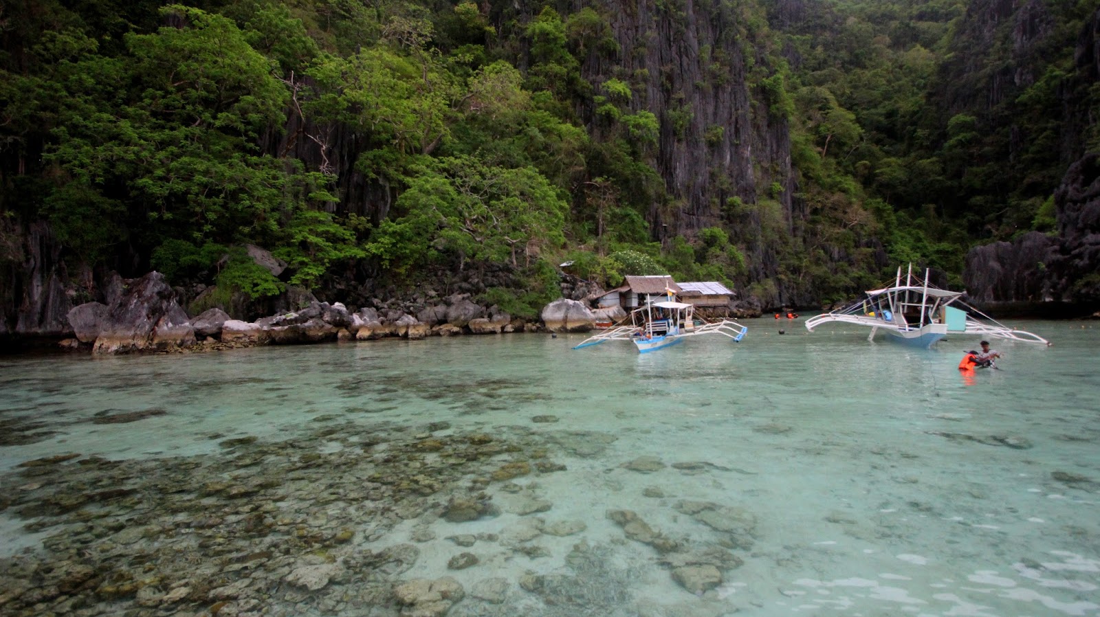 Coron, Palawan - Explore The Earth