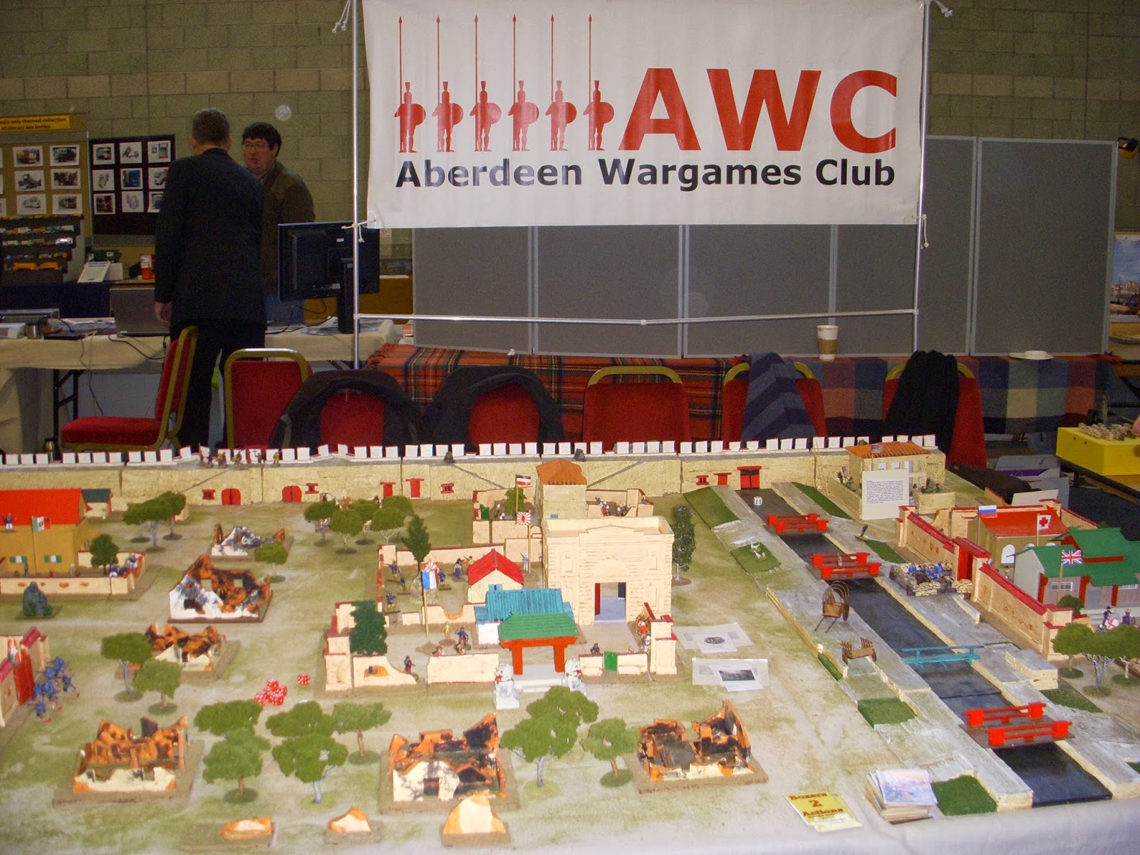 The Gen.: ABERDEEN MODEL RAILWAY CLUB SHOW 2012.