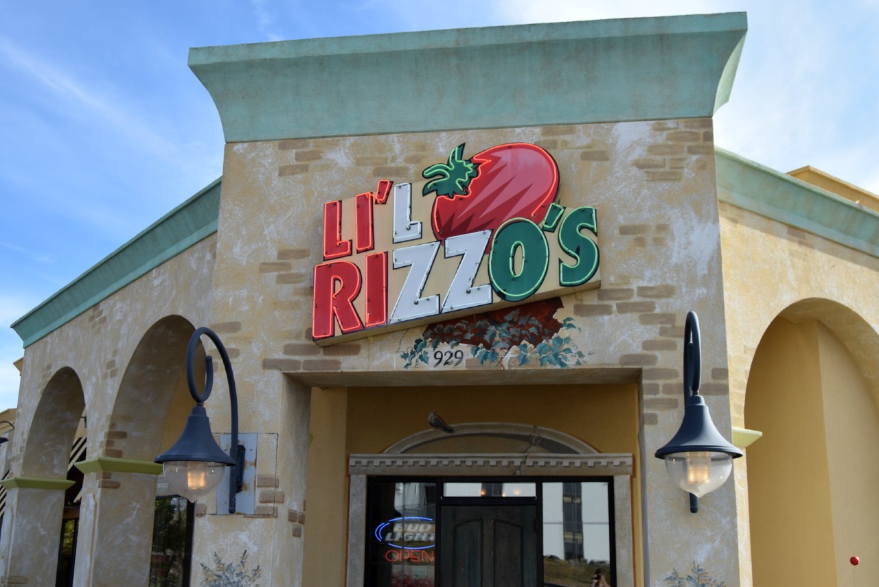 3 Reasons to Dine at Li'l Rizzo's