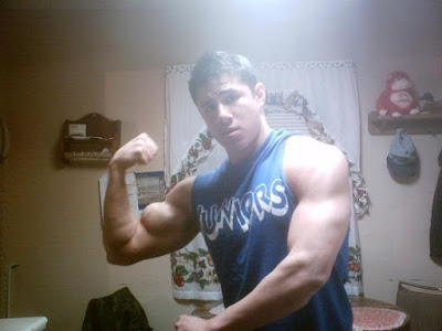 the beauty of male muscle: young & buff