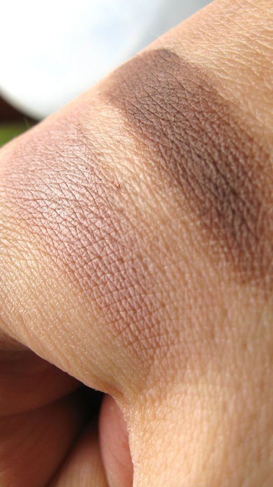 Wolfette's Pandora: MAC Paint Pot - Painterly si Quite Natural - REVIEW