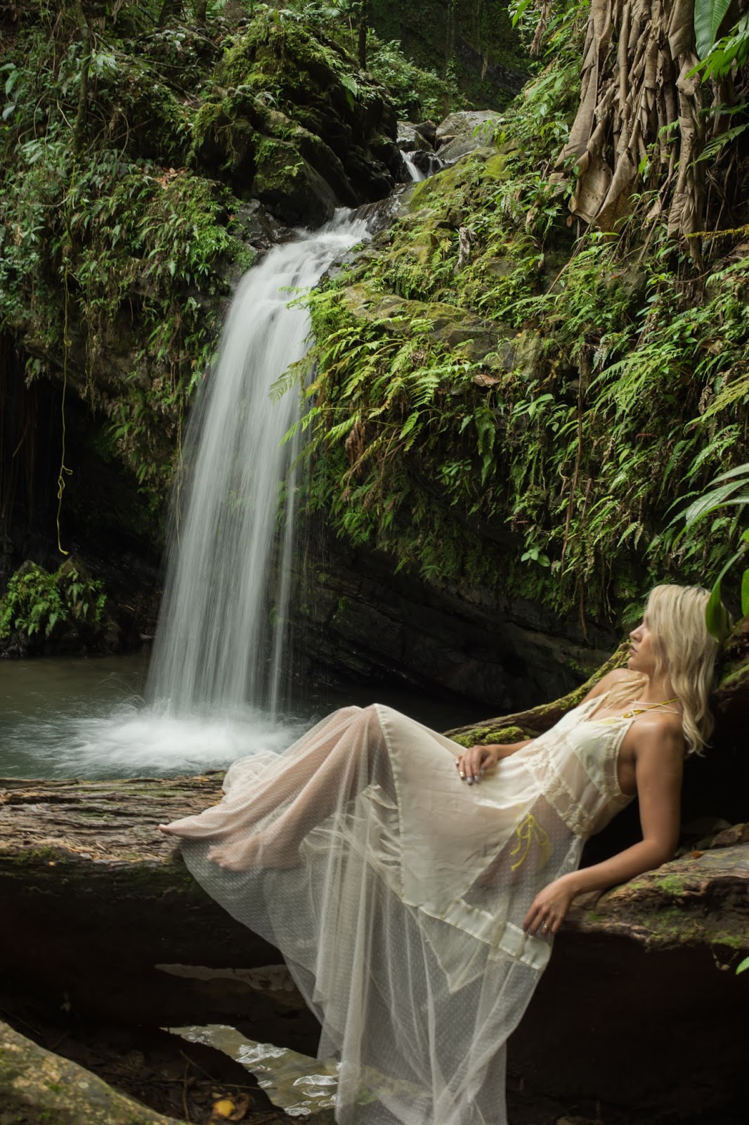 oh, she's lovely: ethereal wood nymph