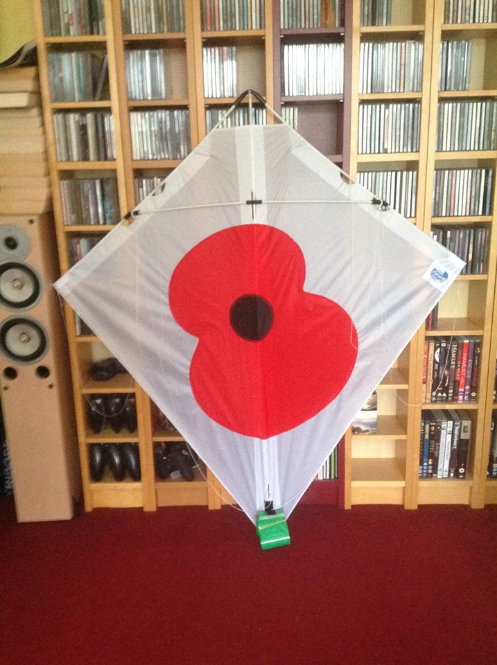 Peter Powell kites collection: 'Poppy Powell'