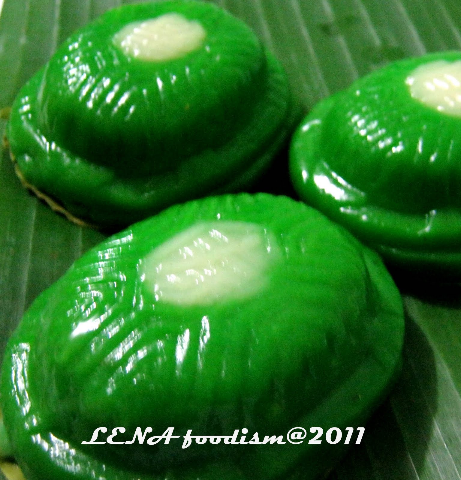 Warung Jajan Giri ...:::LENA:::...: Kue Tok (Kuro-kuroan)