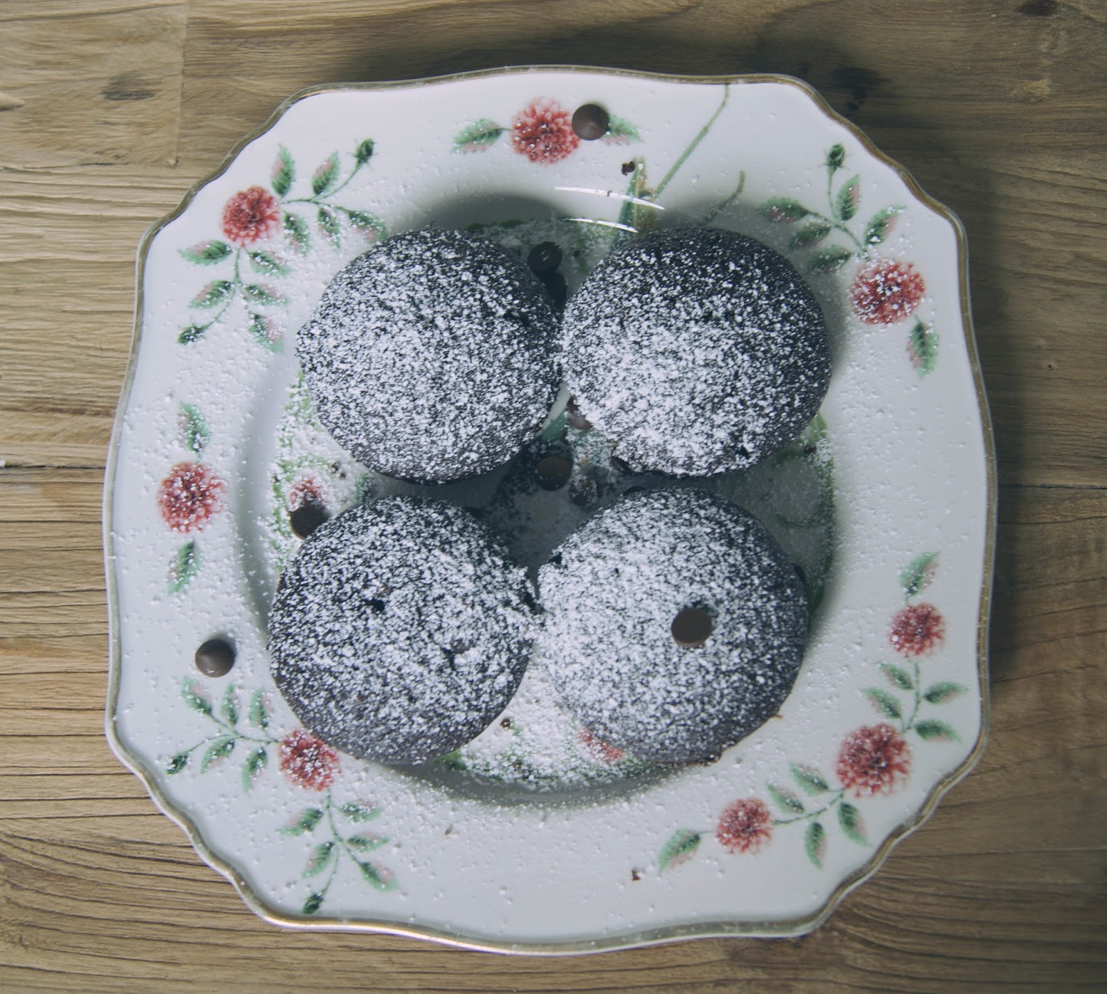 Food from the heart.: Afternoon tea Cakes...vegan & delish!