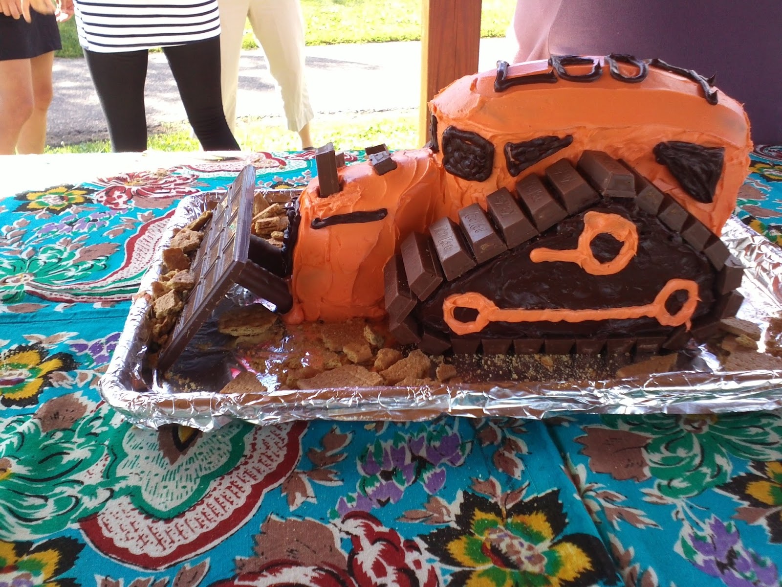 Leo's Bulldozer cake