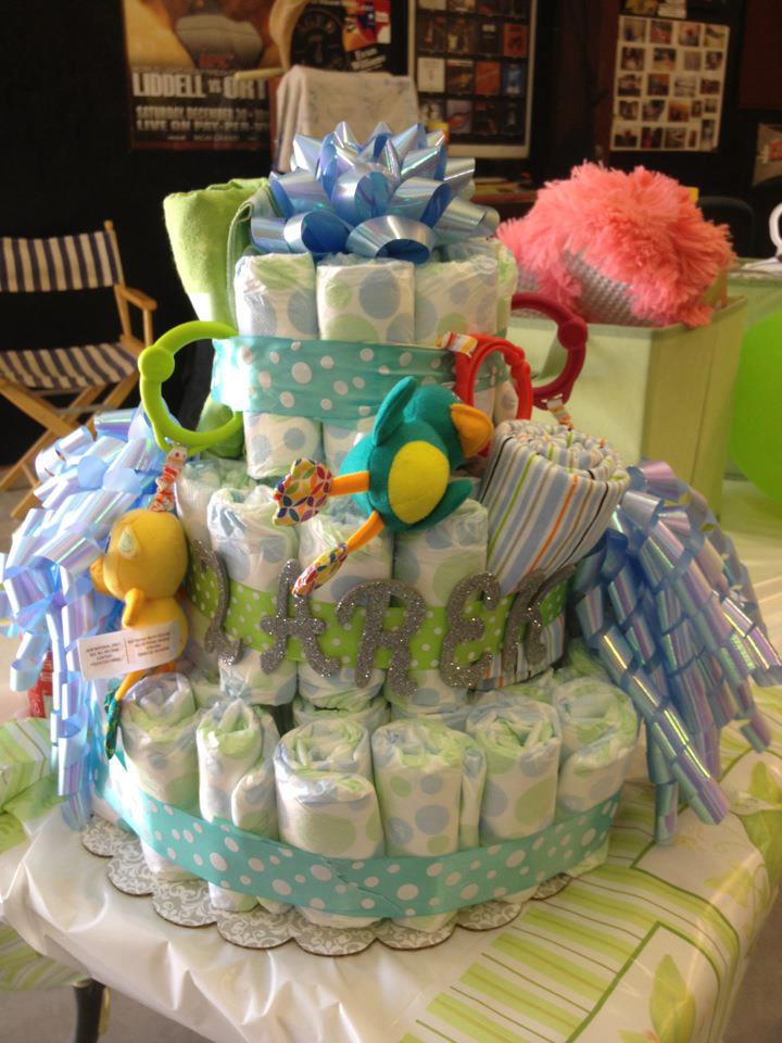 Confessions of a Craftaholic: Roll Diaper Cake