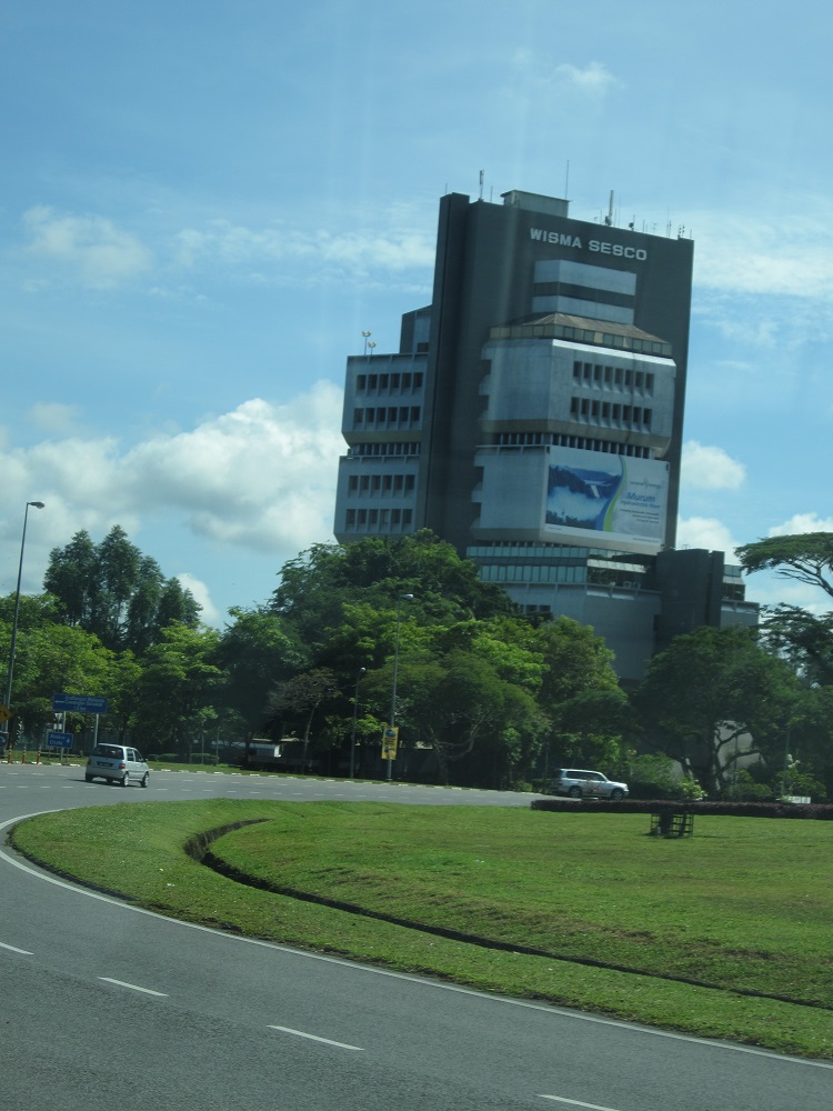 Rose' World: Landmarks