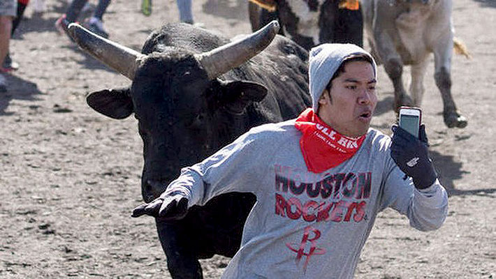 21 Craziest Selfies You Will Ever See - ViraW