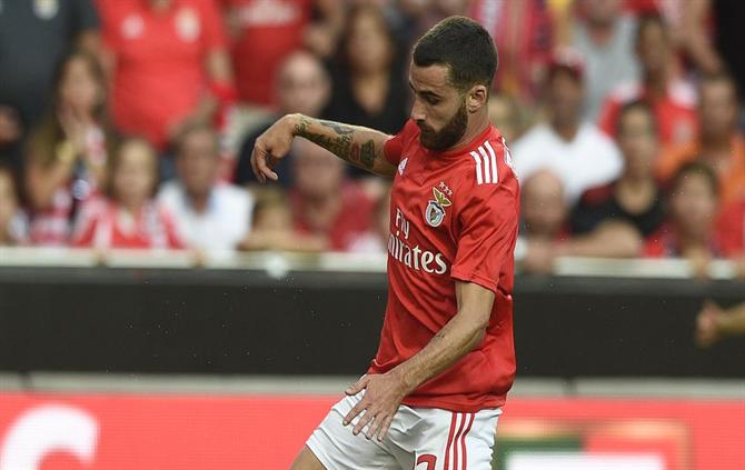RAFA CONVOCADO PARA O LUGAR DE GONÇALO GUEDES - Hoje não dá, joga o Benfica