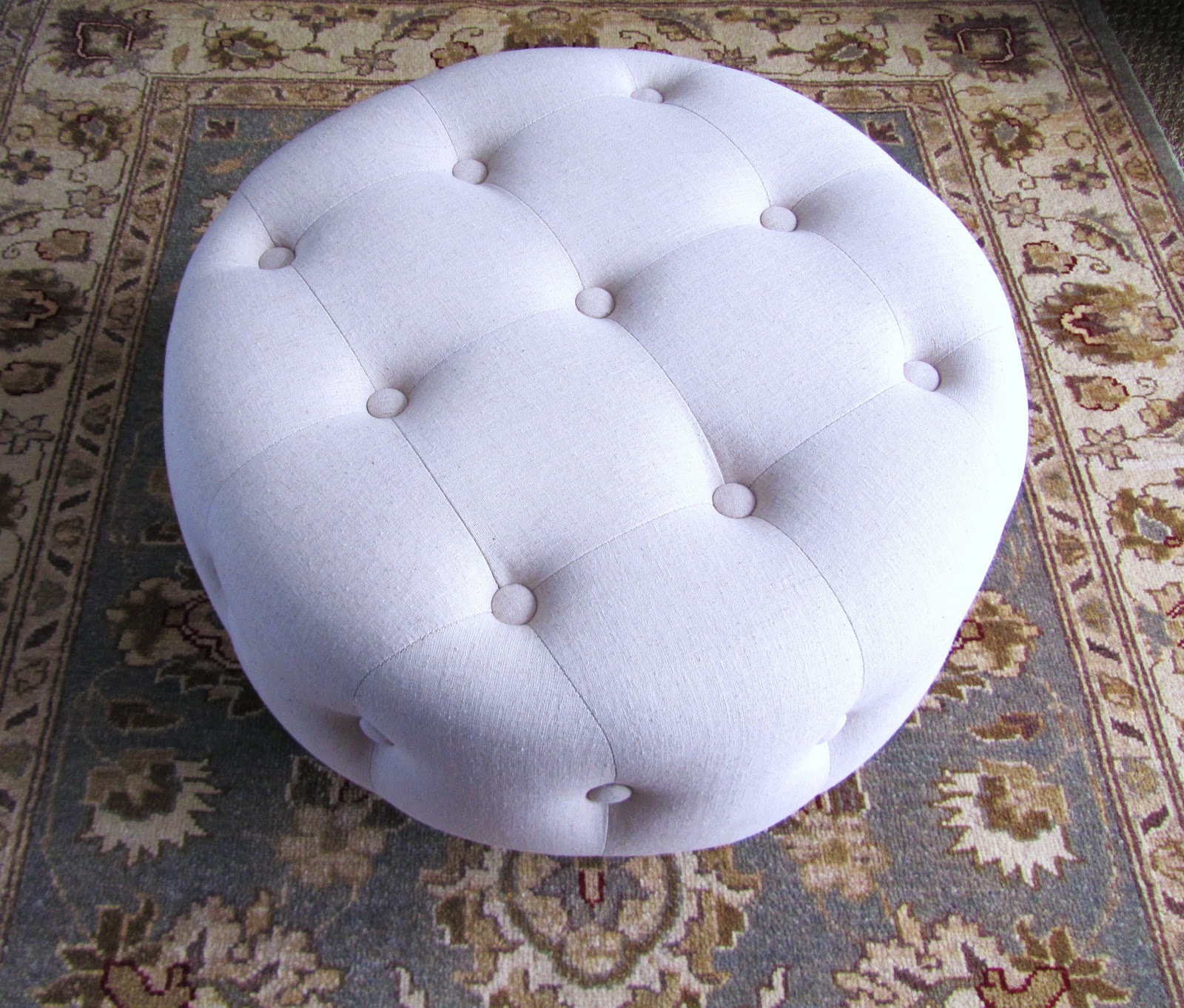 Acanthus and Acorn: Sit On Your Tuffet!