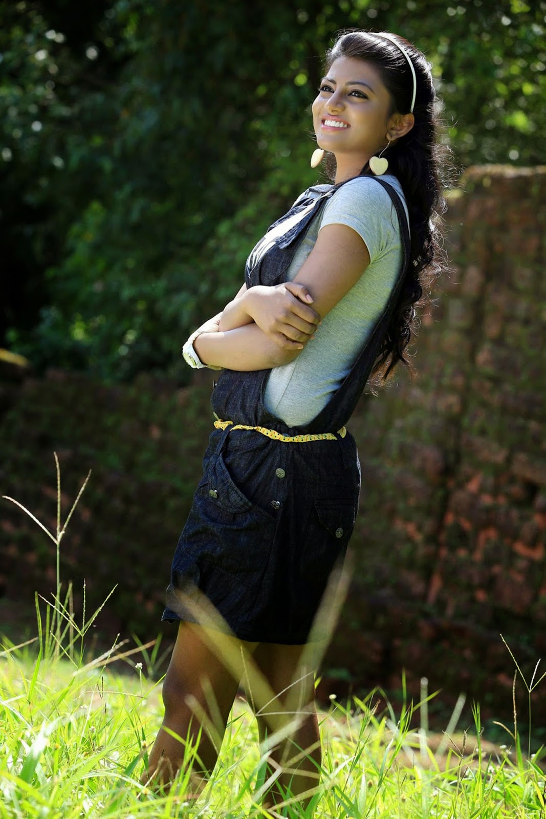 Rakshitha HD Wallpapers Download | TV Biography