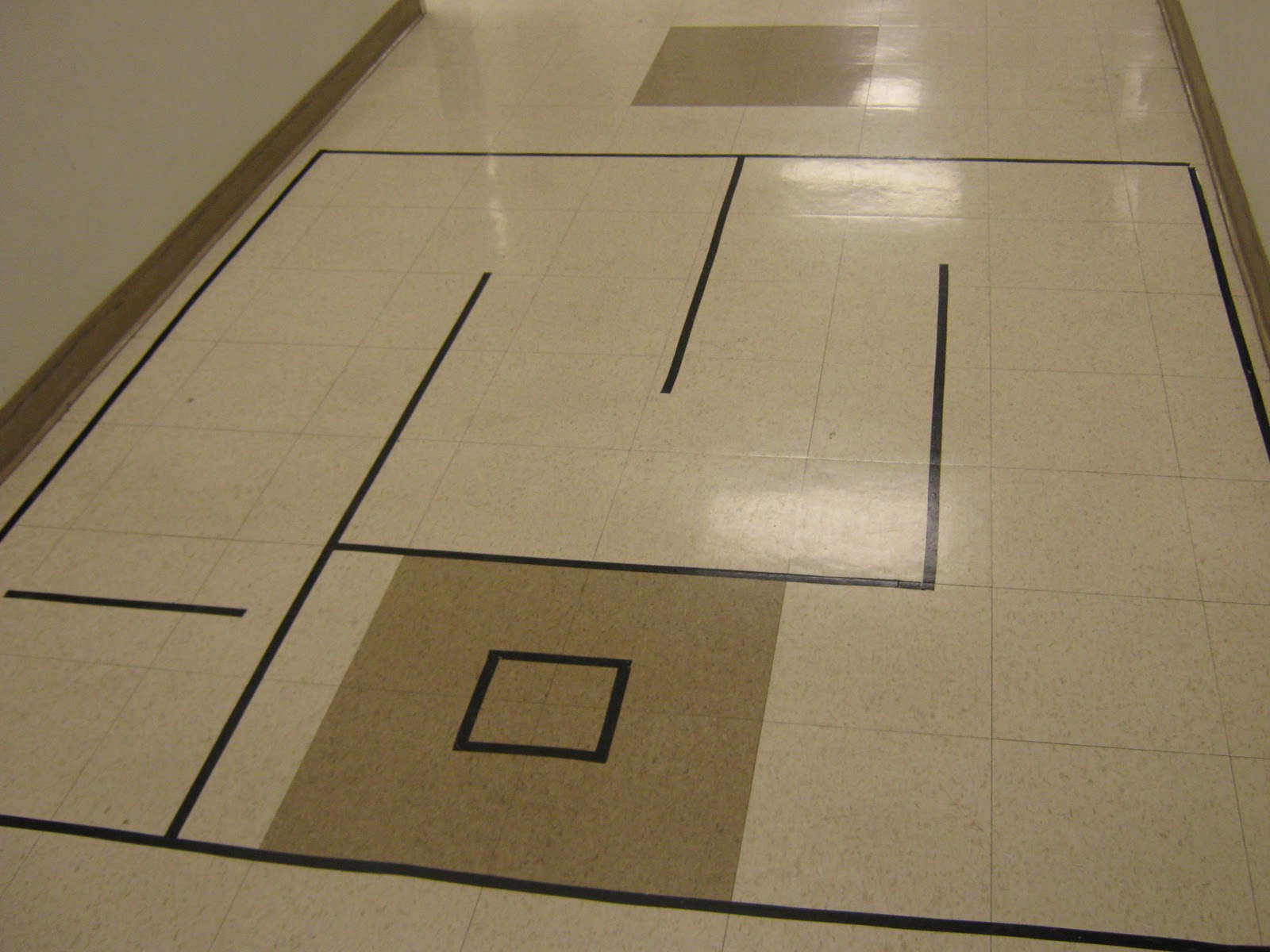 Electronics 10 GChow: Using Square bot