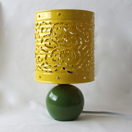 How to Recycle: Recycled Tin Can as Lanterns