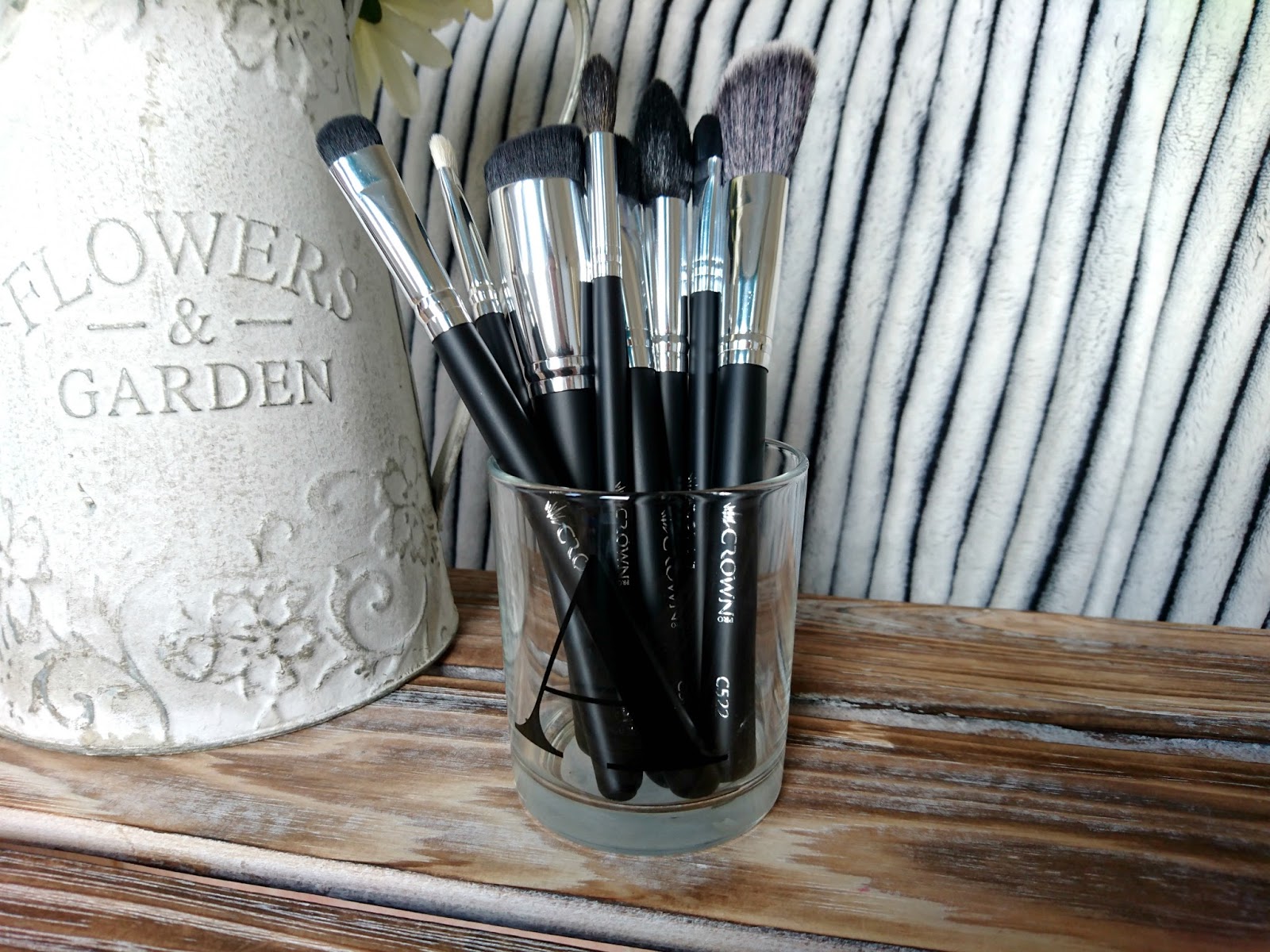 Pro Makeup Brushes by Crown Brush | Alice Anne