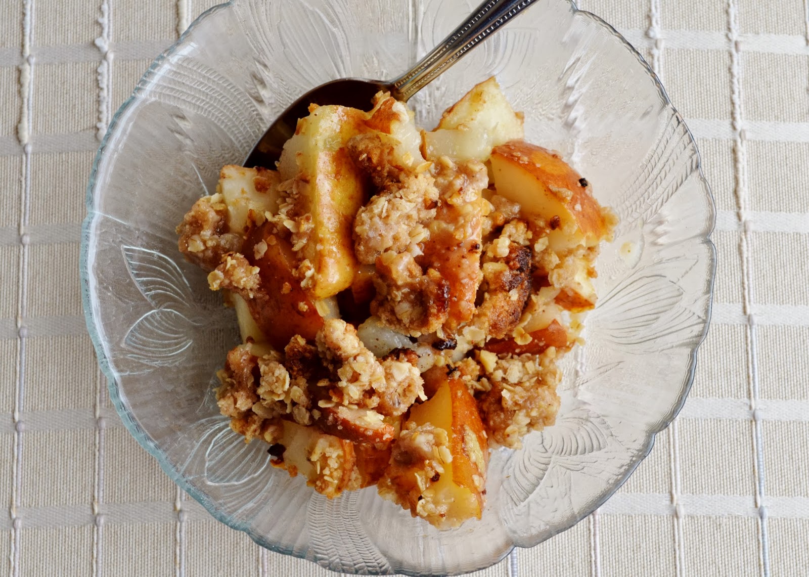 Our Beautiful Mess: Pear Crisp with Oat Topping