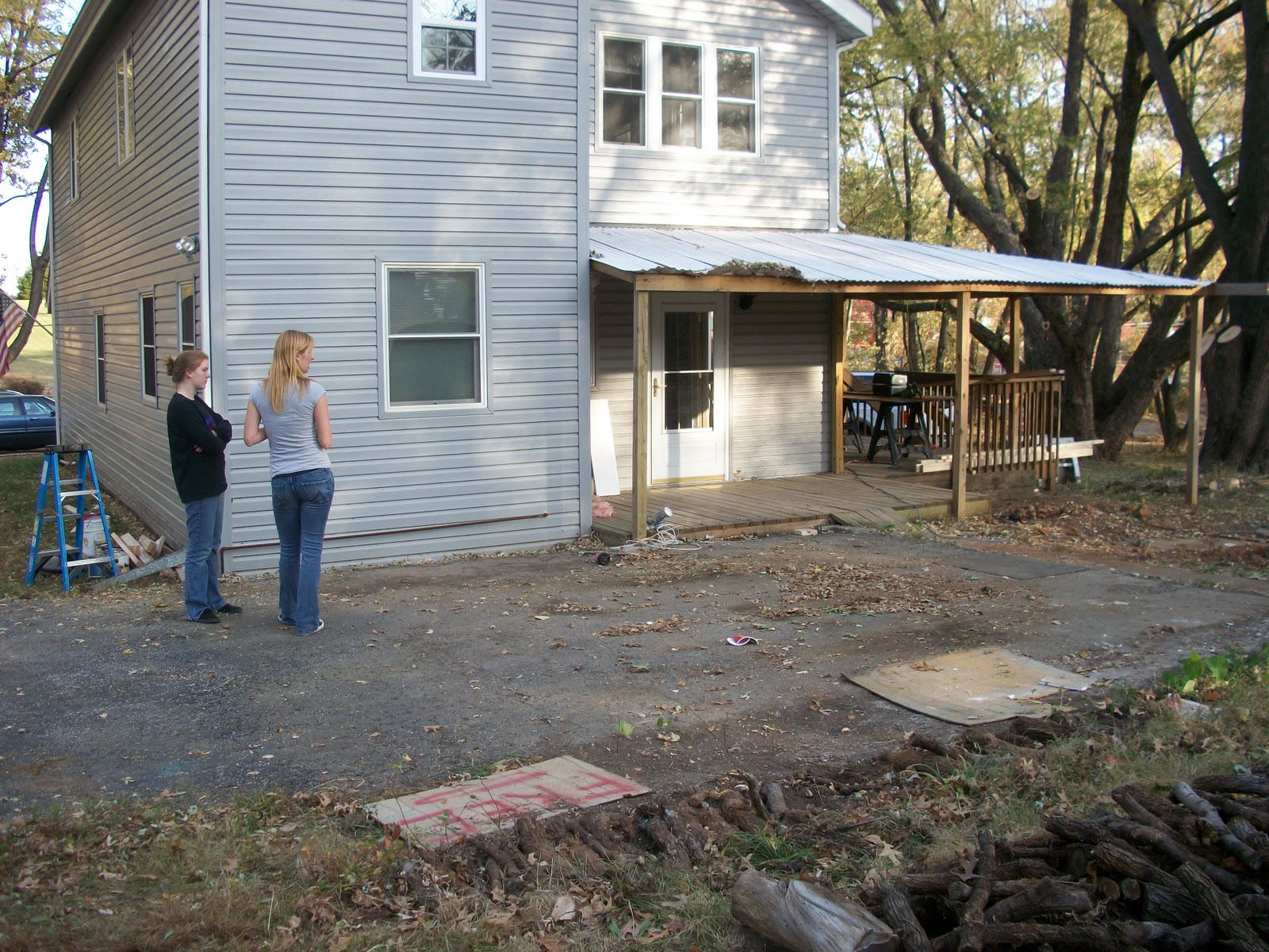 A House and Yard: The Floating Carport! Wait....What?