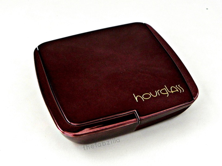 Hourglass Had Me at Hello! Ambient Lighting Powder (Dim Light) Review ...