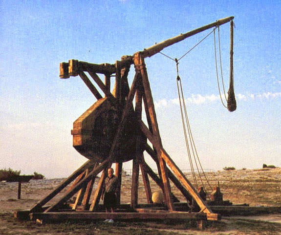 Kuşatma Silahları-Siege Machines: Counterweight Trebuchet