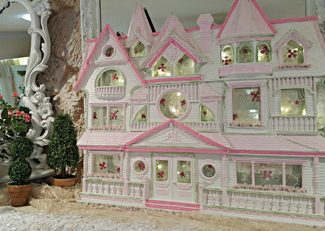 Penny's Vintage Home: Victorian Pink Lady House