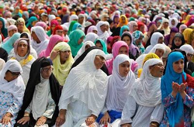 Times of Ahmad: Azerbaijan: State tells Muslims when to pray
