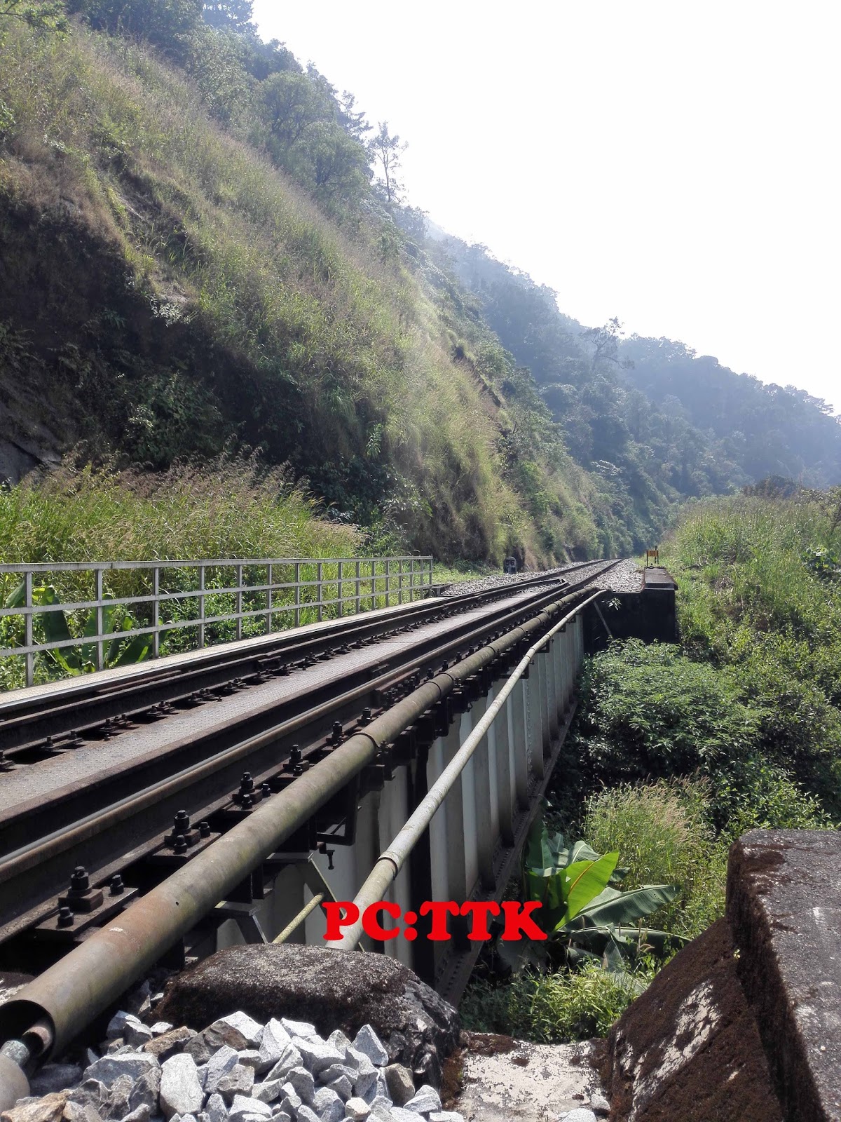 Tony Tom K: Donigal tunnel trekking sakleshpur karnataka western ghats