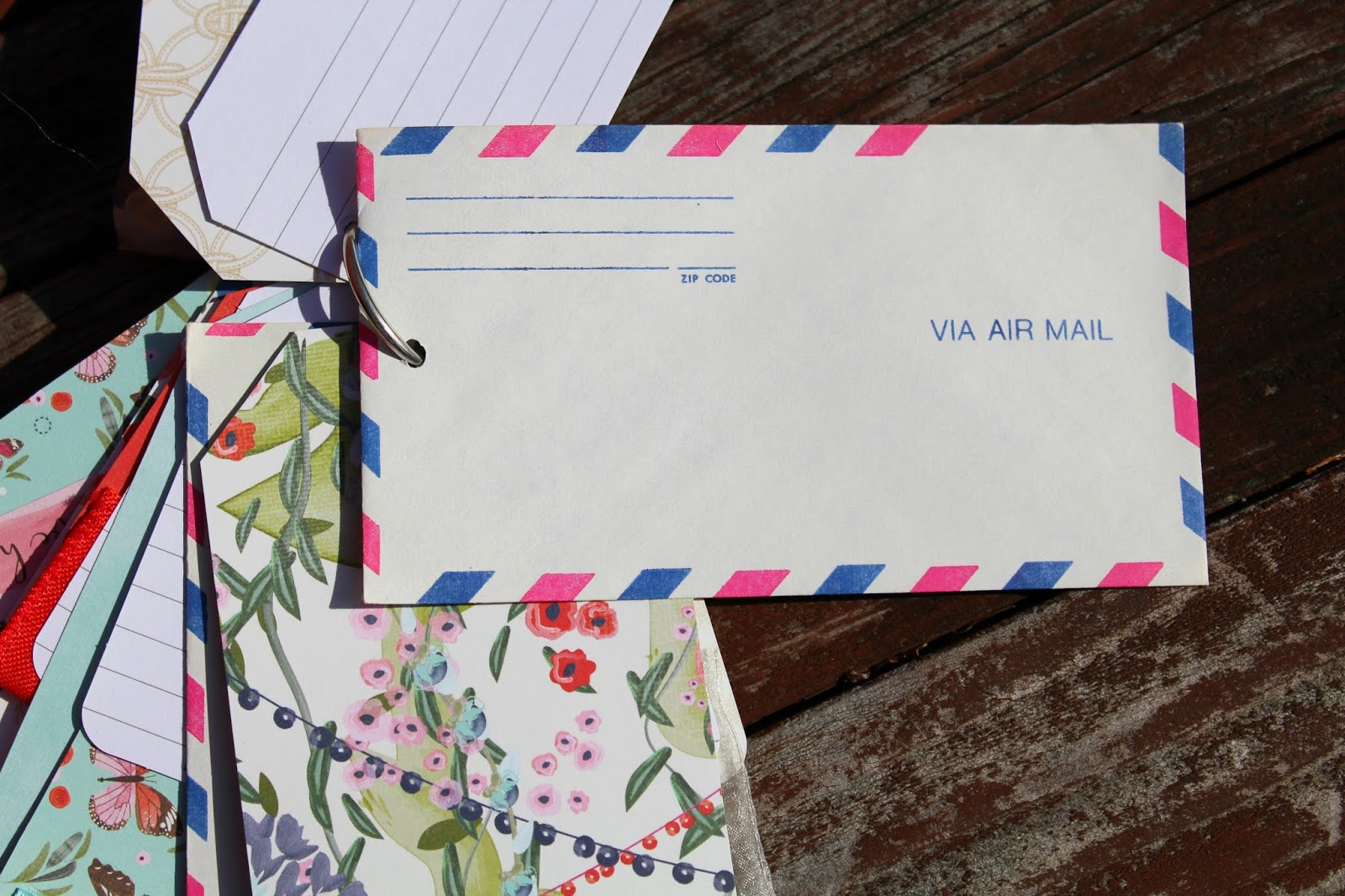 Dreamer Tag Junk Journal | Caravan Sonnet