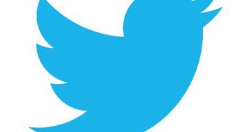 The Class of the Super Teacher: Learning by Twittering