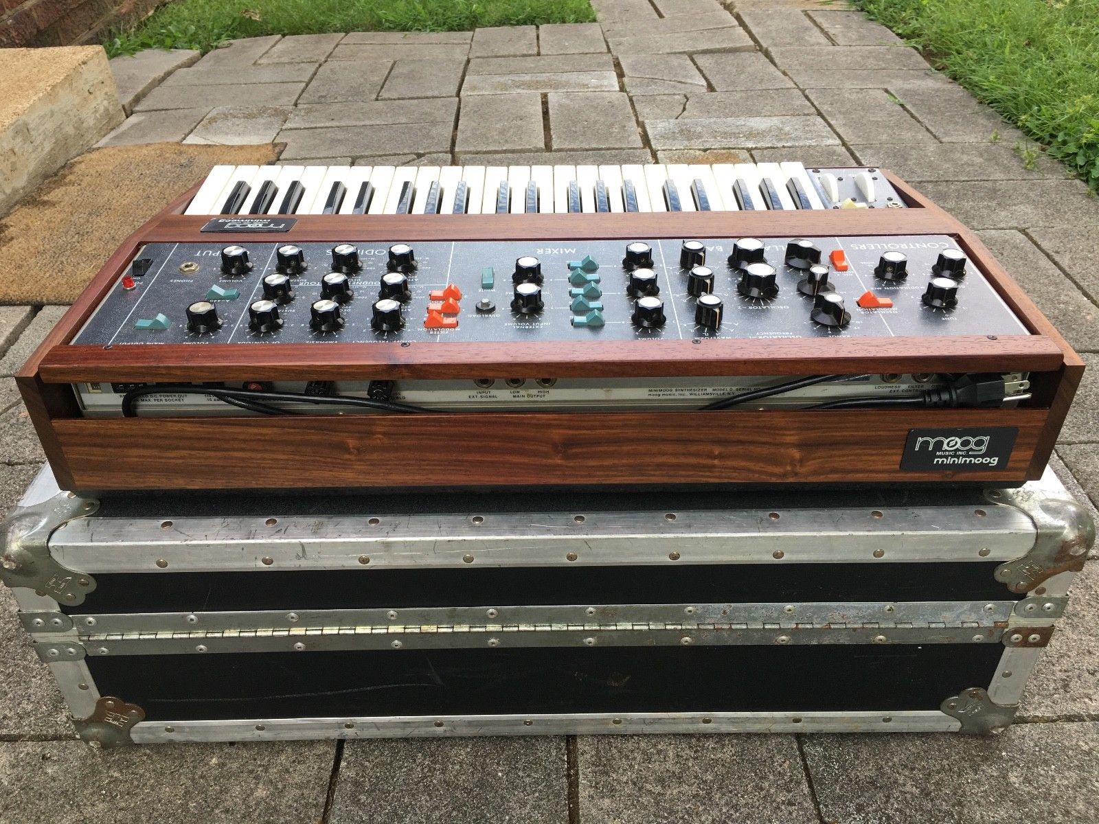 MATRIXSYNTH: 1974 Moog Model D Minimoog SN 4018