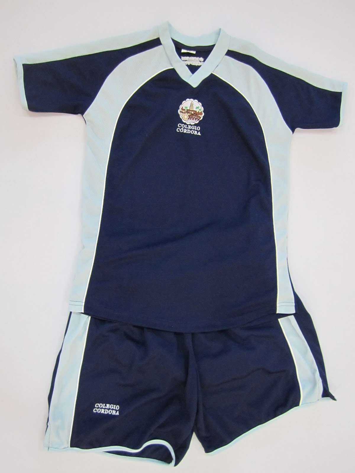 Uniformes Escolares Mayal: Colegios