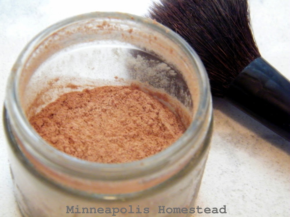 DIY Homemade Natural Bronzer/ Contour Recipe From Your Pantry ...