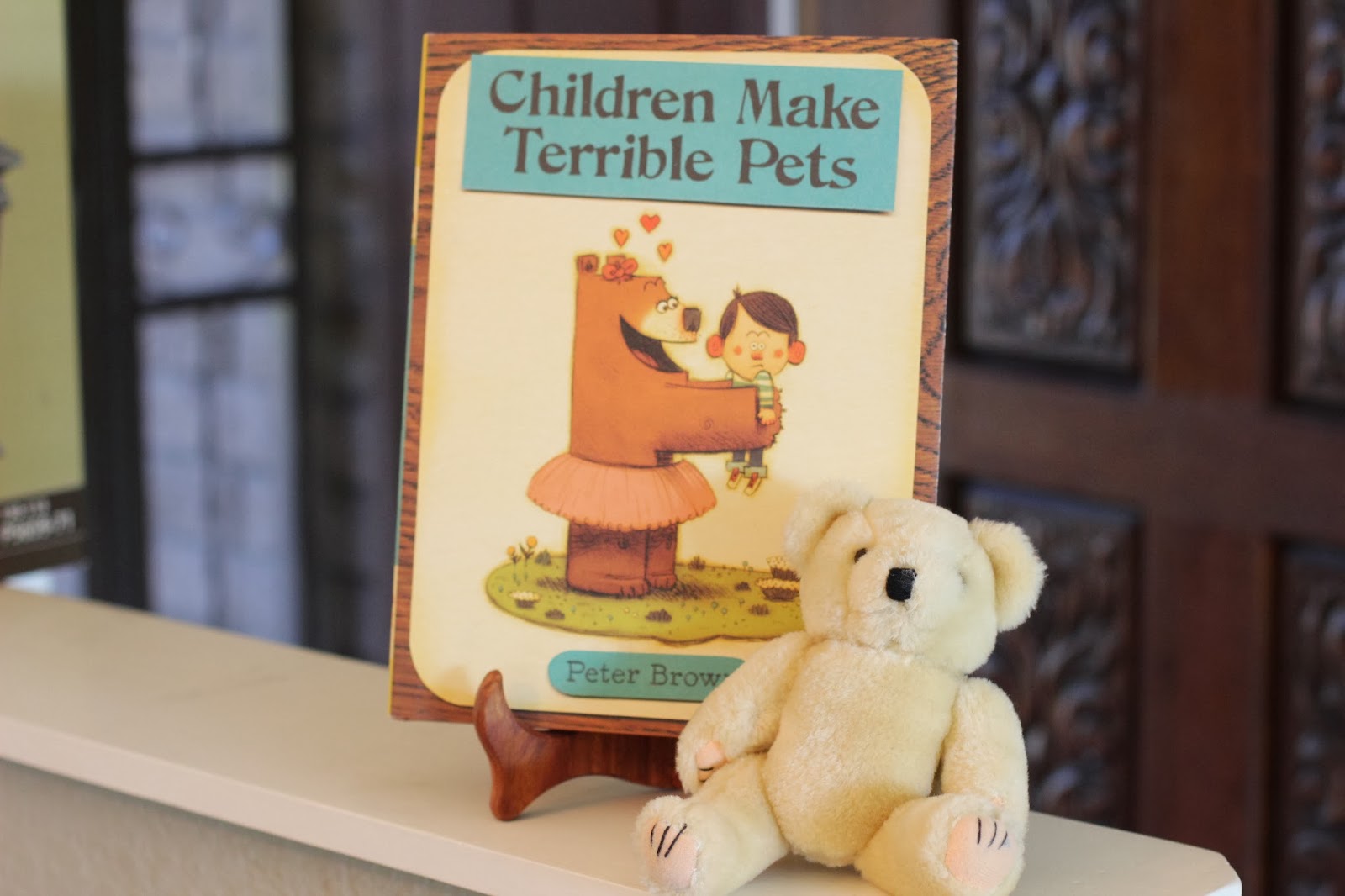 サーモン家の『こども部屋』: 【英語の絵本】Children Make Terrible Pets (by Peter Brown)