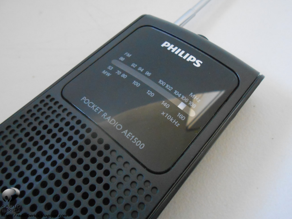 esRevistas, medio de difusión multitemático.: Philips AE1500: una radio ...