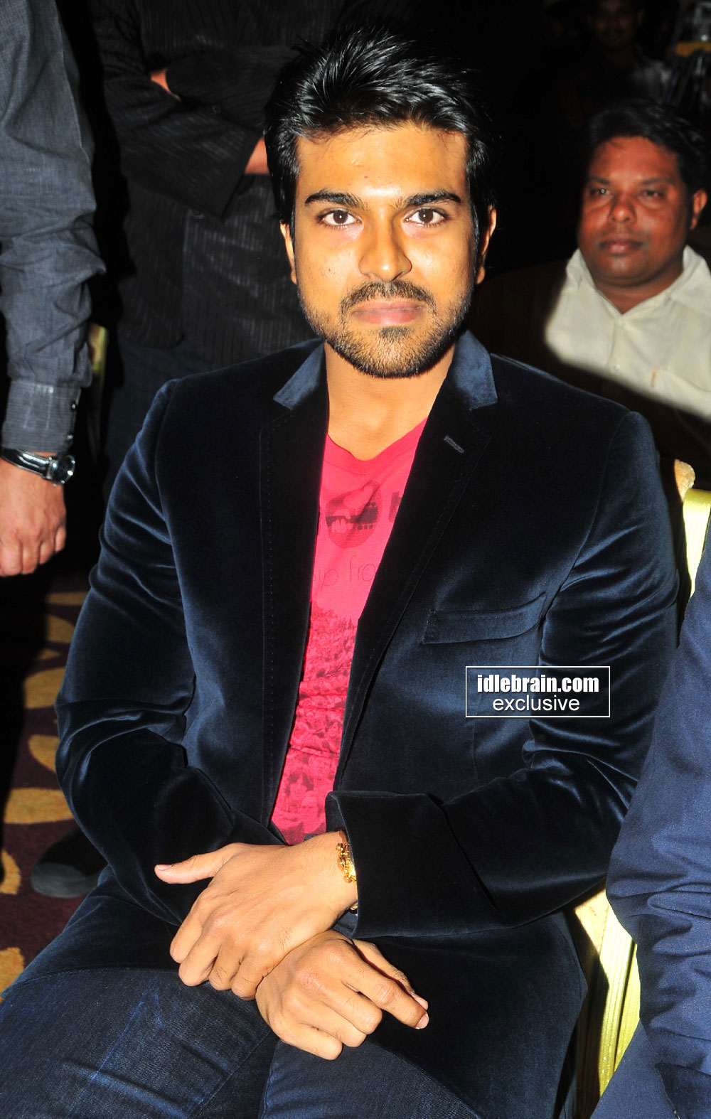 Indian Actor Ram Charan Teja at Filmfare awards Pressmeet Wallpapers ...