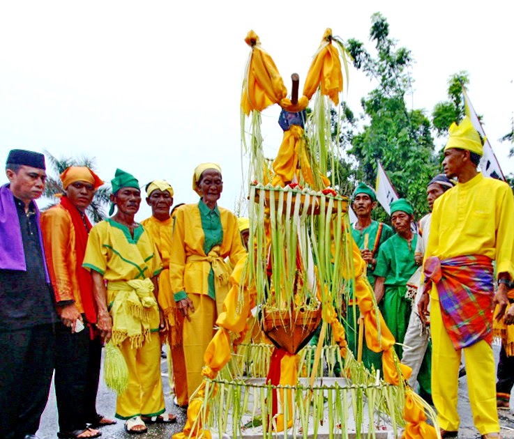 SEMAH LAUT | RIAU DAILY PHOTO