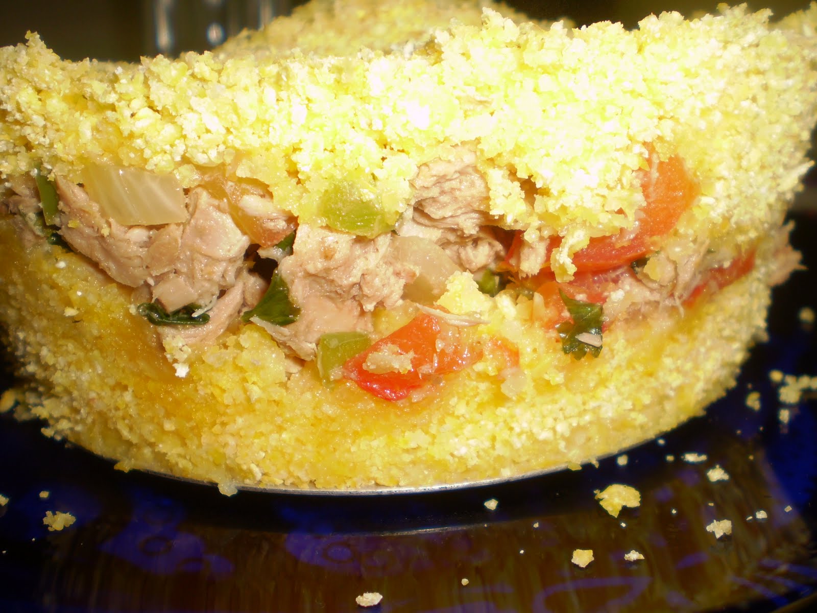 Drika Curiosa: Cuscuz recheado com atum