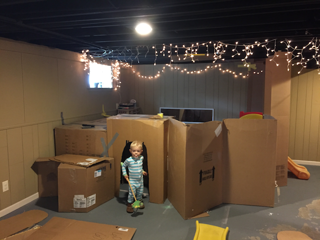Life Sprinkled With Glitter: Safari Theme Party~ Cardboard Cave