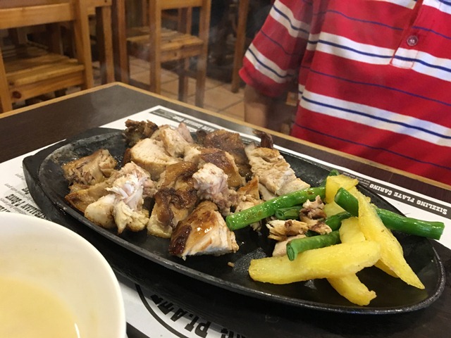 ERICJAZ FOODIES: SIZZLING PLATE BAGUIO CITY