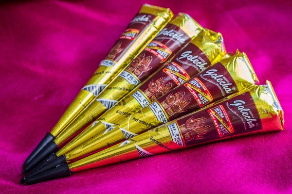 Hennabypuyep: Info : Perbezaan Inai dan Henna serta Jenis-jenisnya