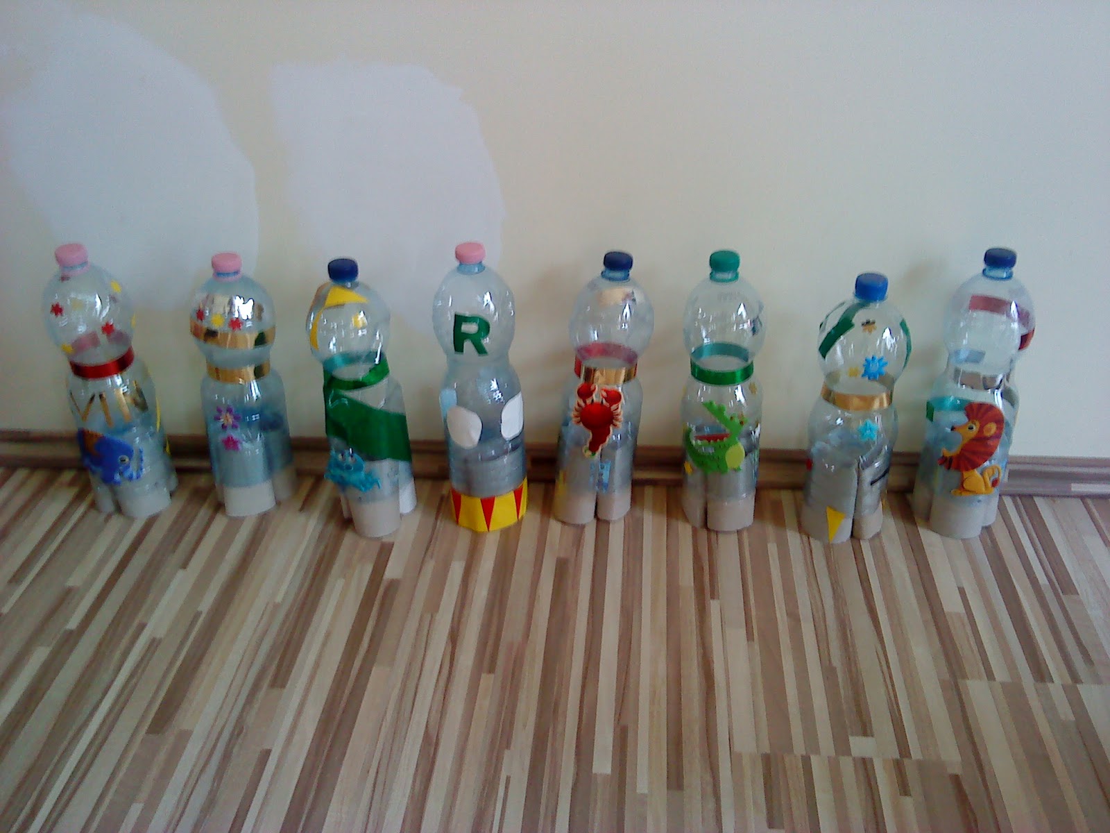 ღ Edyt kreativ szigete ღ: Pet palack űrhajók