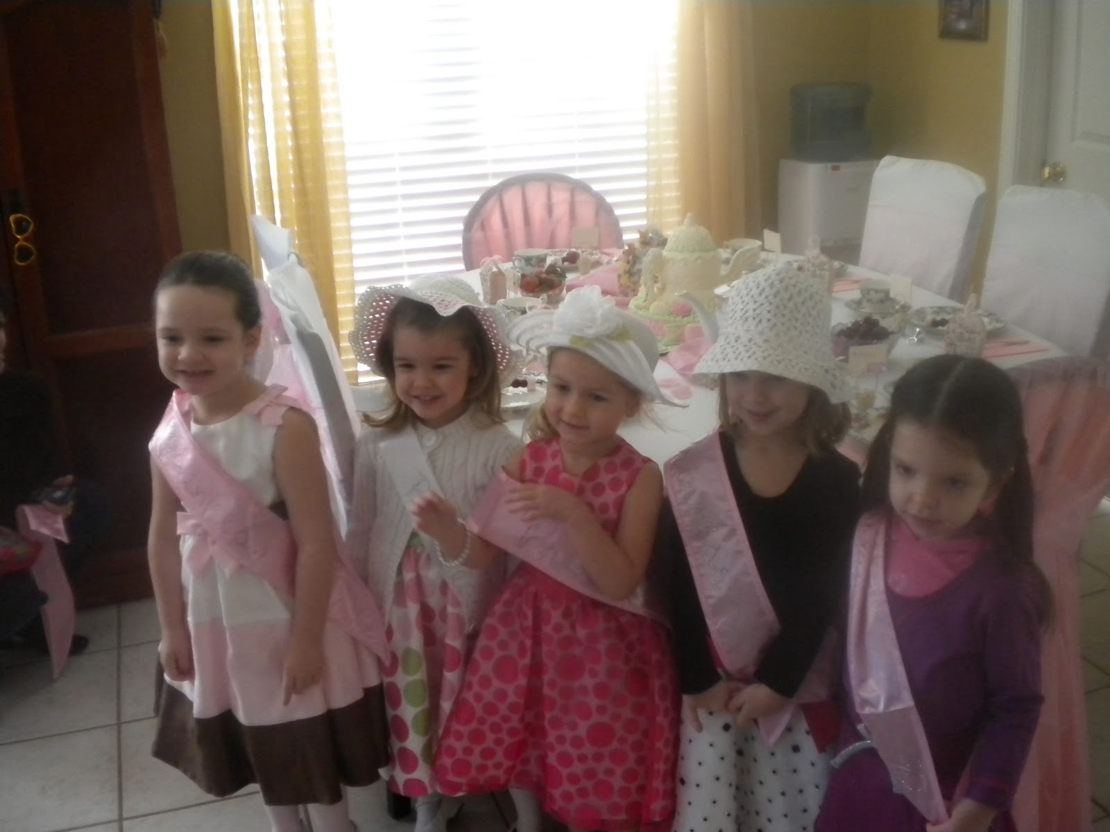 Ramblings of a Full-time Mom: A Fancy Tea Party for Fancy Little Girls