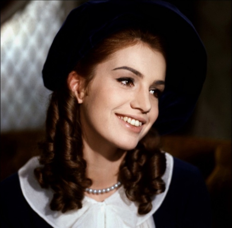 De los años 60 a 80 cantantes europeas: Catherine Spaak