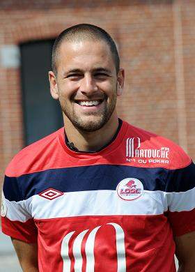 Soccer News World: John Cole is a Midfielder from Lille