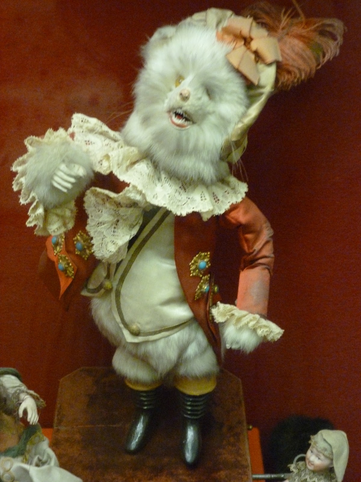 cassandra marie: edinburgh, scotland.