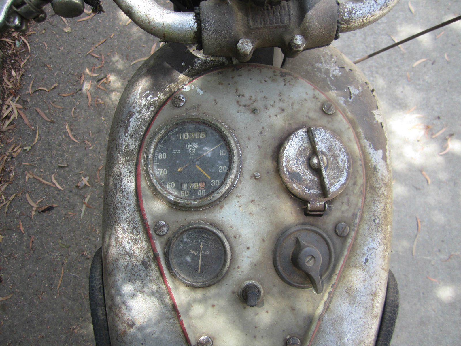 GeekBobber: 1938 Norton Model 18