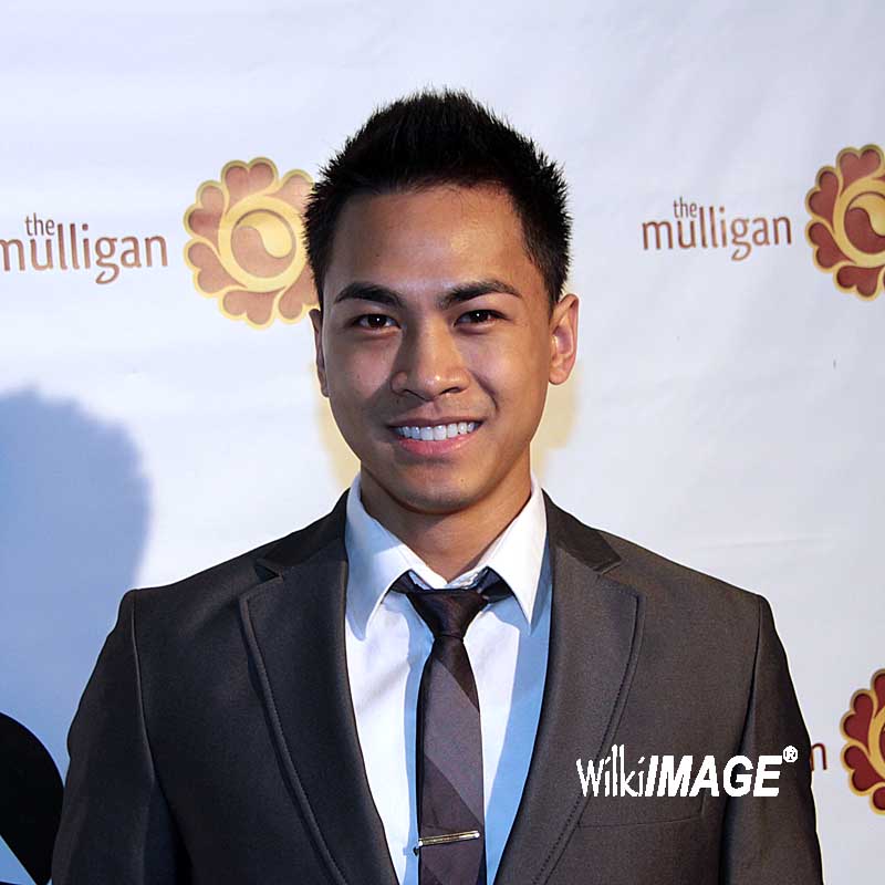 If You See Someone Without A Smile ...: Sep 17, 2012