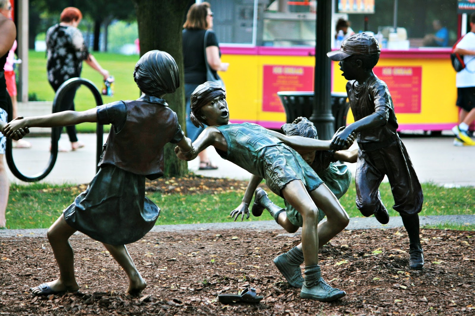 Two Bears Farm and the Three Cubs: Crack the Whip Sculpture in Chicago