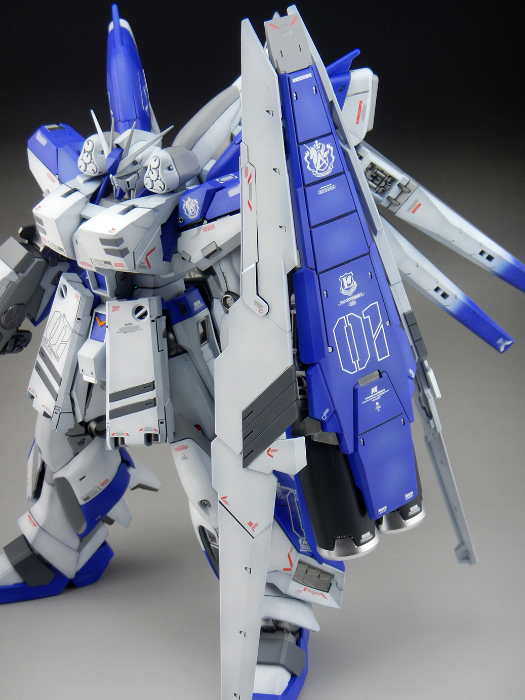 Gundam Family: MG 1/100 FA-93-V2 HWS Hi-Nu Gundam H.W.S. Ver. Ka ...