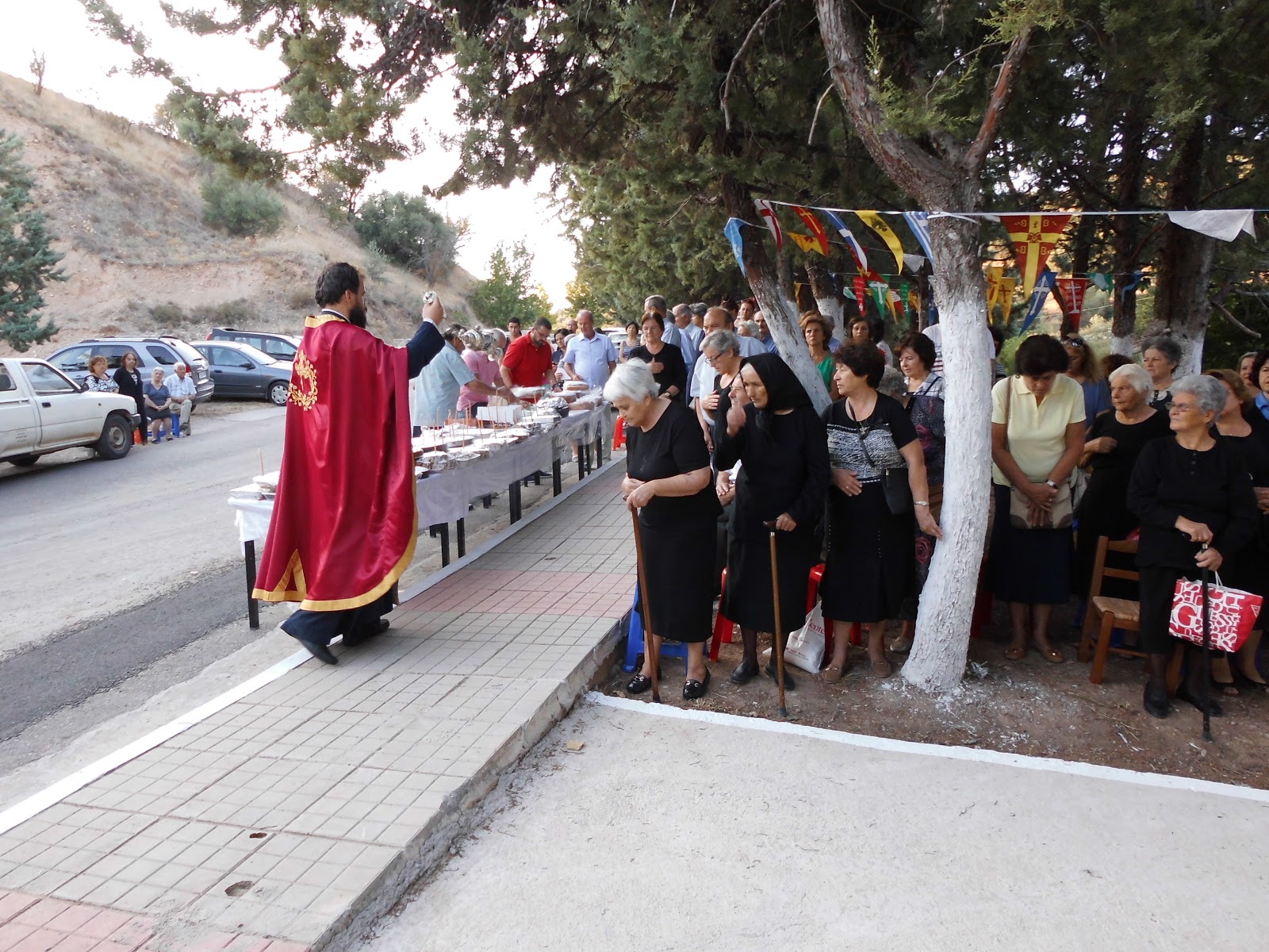 Ι.Ν ΠΡΟΦΗΤΟΥ ΗΛΙΟΥ ΤΟΥ ΘΕΣΒΙΤΟΥ ΛΕΟΝΤΑΡΙΟΥ: ΛΑΟΘΑΛΑΣΣΑ πιστών τίμησε με ...