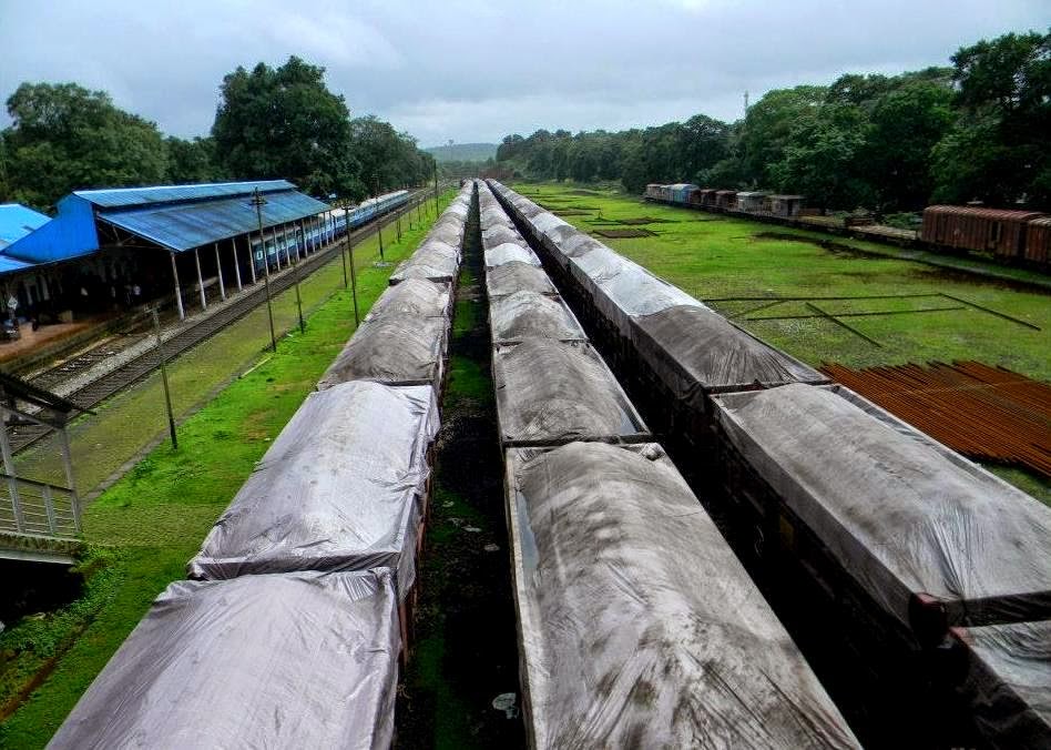 Journey to Dudhsagar Water Falls: 12th & 13th July, 2014 | Bangalore Hikers